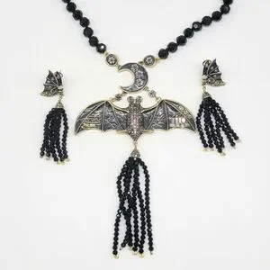 Heidi Daus | Jewelry | Heidi Daus Completely Batty Swarovski Crystal ...